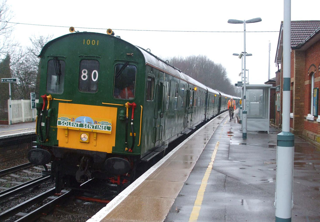 Hastings Diesels Limited – news article – HDL Solent Sentinel railtour